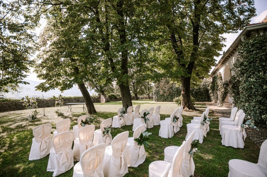 Dvorec Zemono: poročno doživetje z izjemno kulinariko in razgledom.